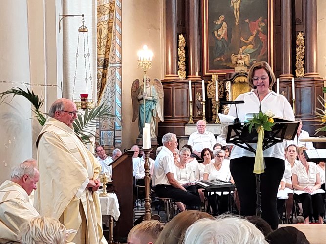 Dankviering pastoor Louis Stassen – Dekenaat Tongeren